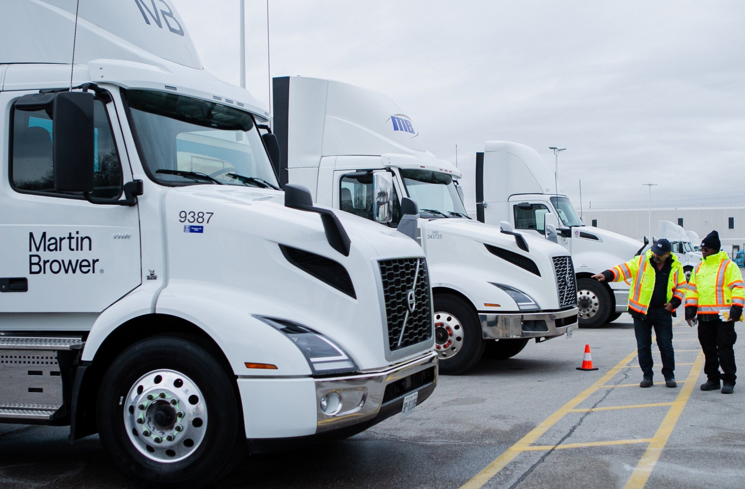 Martin Brower UK는 배기가스 배출을 줄이기 위해 eCool 장치를 채택했습니다